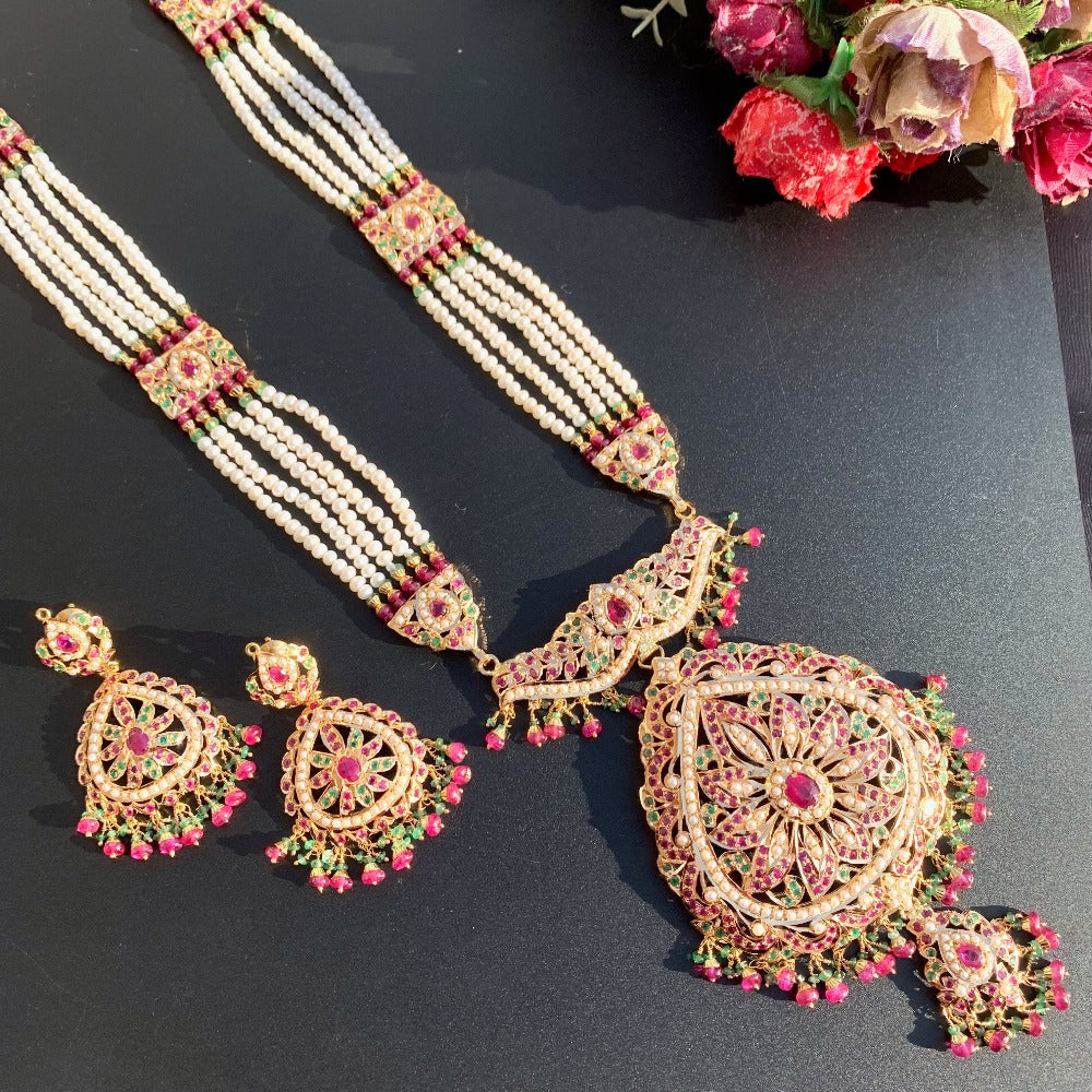 Rajasthani Haar Set in Gold Complete with Pearls Strings